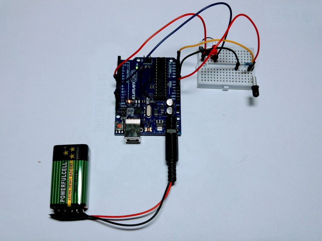 Kit Kuman Arduino UNO R3- Sensore di Fiamma – Piccoli Pinguini Crescono Kit Kuman Arduino UNO R3- Sensore di Fiamma – Piccoli Pinguini Crescono